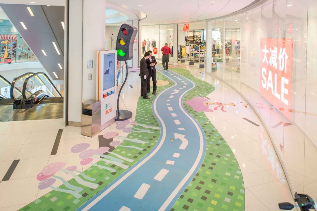 Taking the kids out for a drive! - 100architects